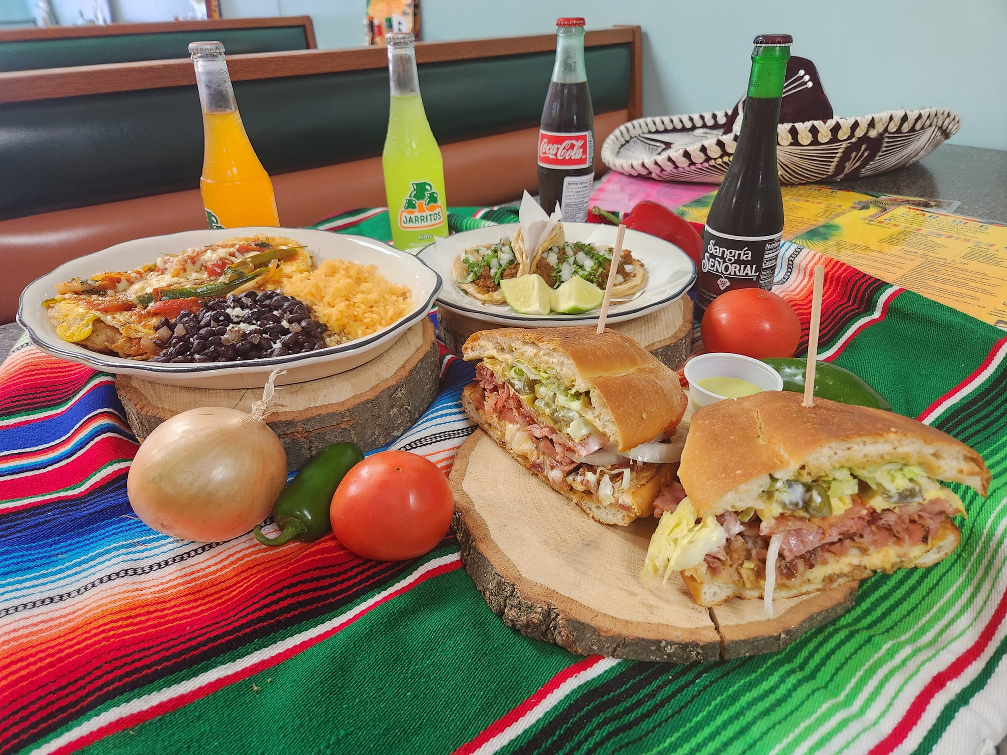 Hot Jalapeños Mexican Restaurant - El Autentico Sabor Mexicano